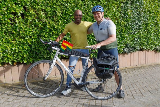 Wolfgang radelt für Kinder in Ghana: 3.000 Kilometer für den guten ...